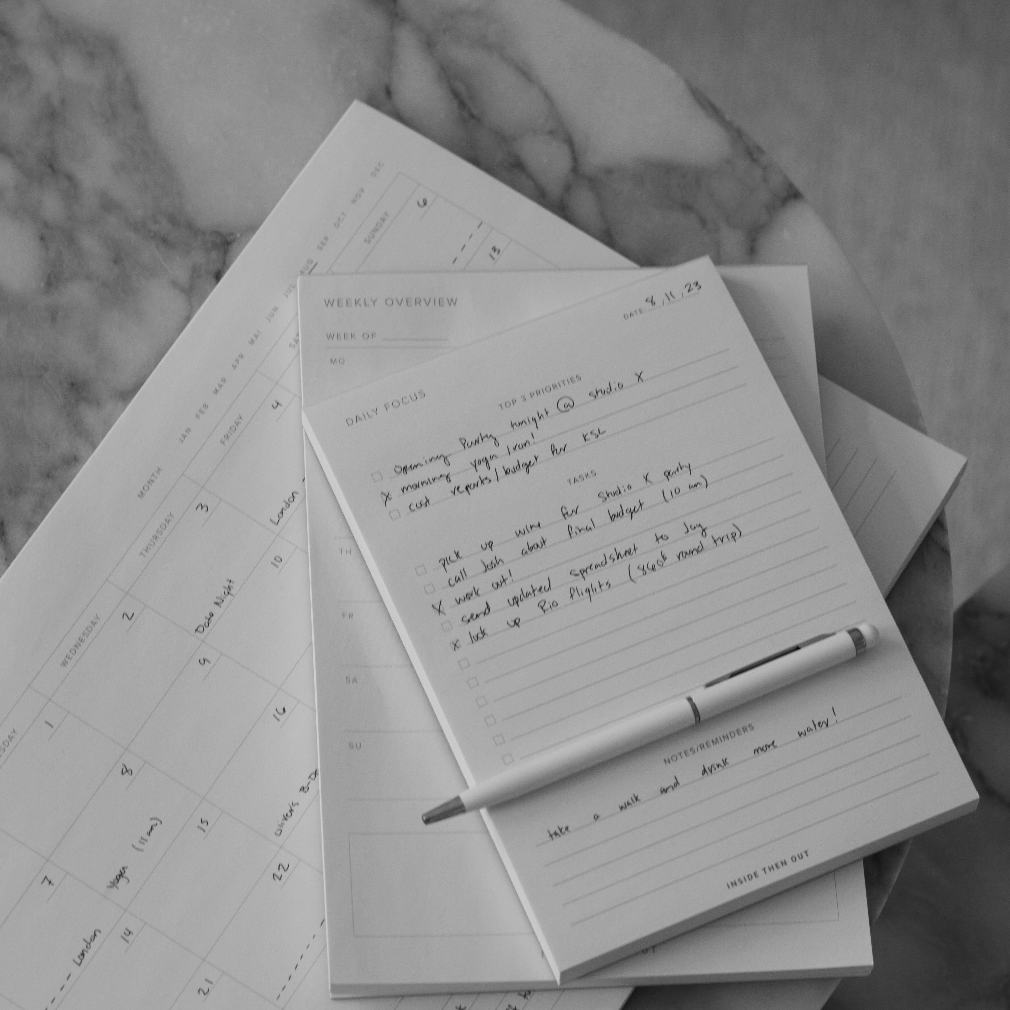 Weekly Overview Notepad – Inside Then Out